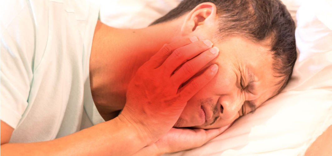 Weakening face muscles: Early signs of Bell's palsy?