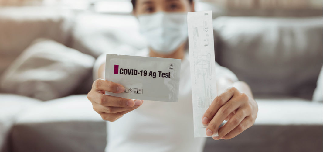 Accuracy of COVID-19 Self-tests in Detecting Omicron