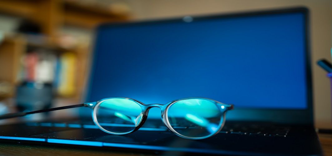 Benefits of Blue Light Filters You Didn't Know About - Apollo 24/7