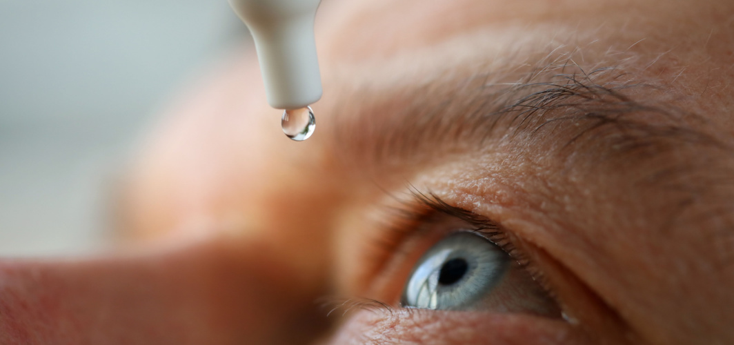 7 Common Eye Diseases, Types, Causes & Symptoms