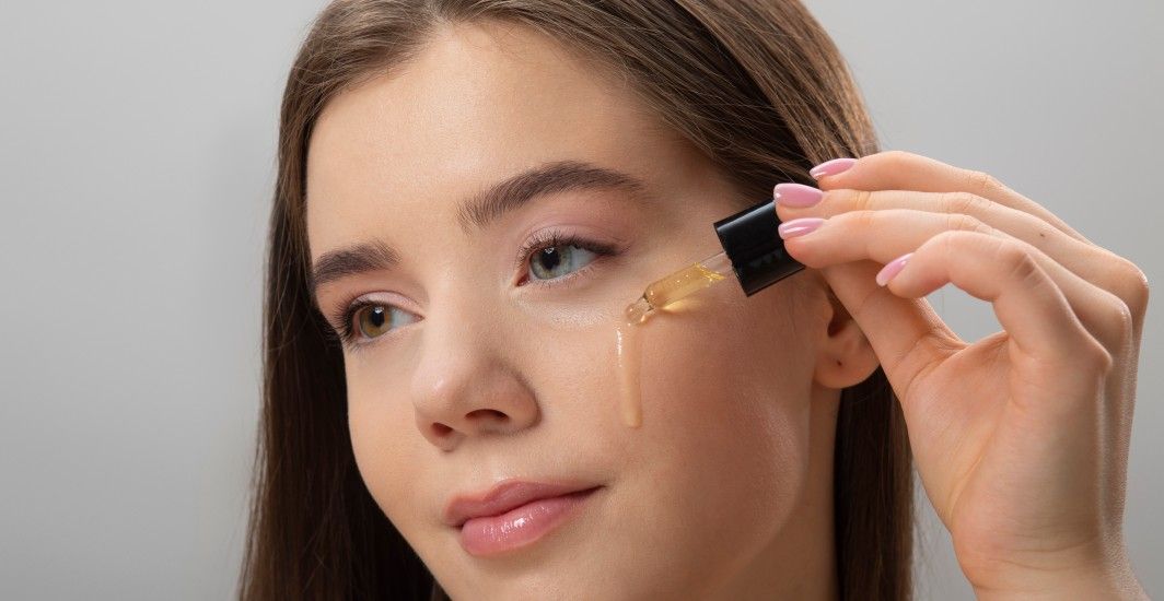 Top 9 Serums for Glowing Skin