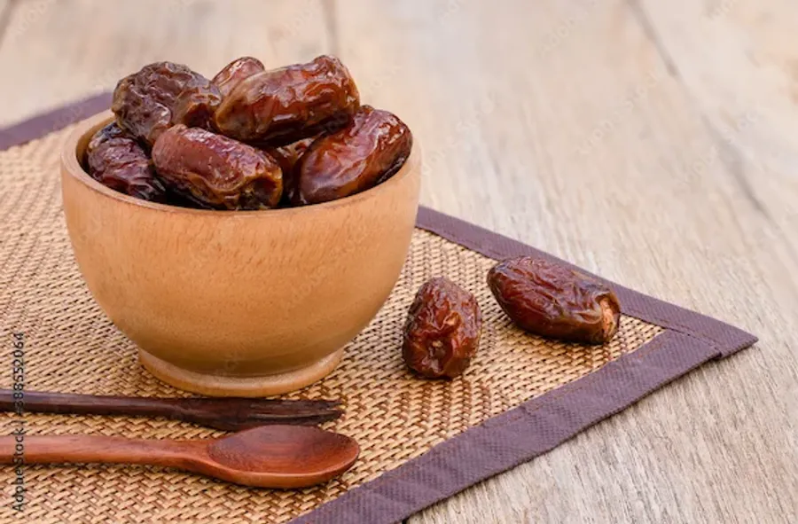 Dates (Khajoor) – Your Ultimate Winter Nutrition Companion
