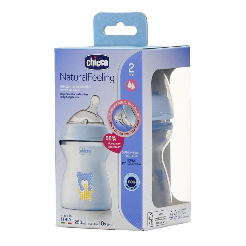 Buy Chicco Natural Feeling Plastic Feeding Bottle for 2M+ Boy, 250 ml ...