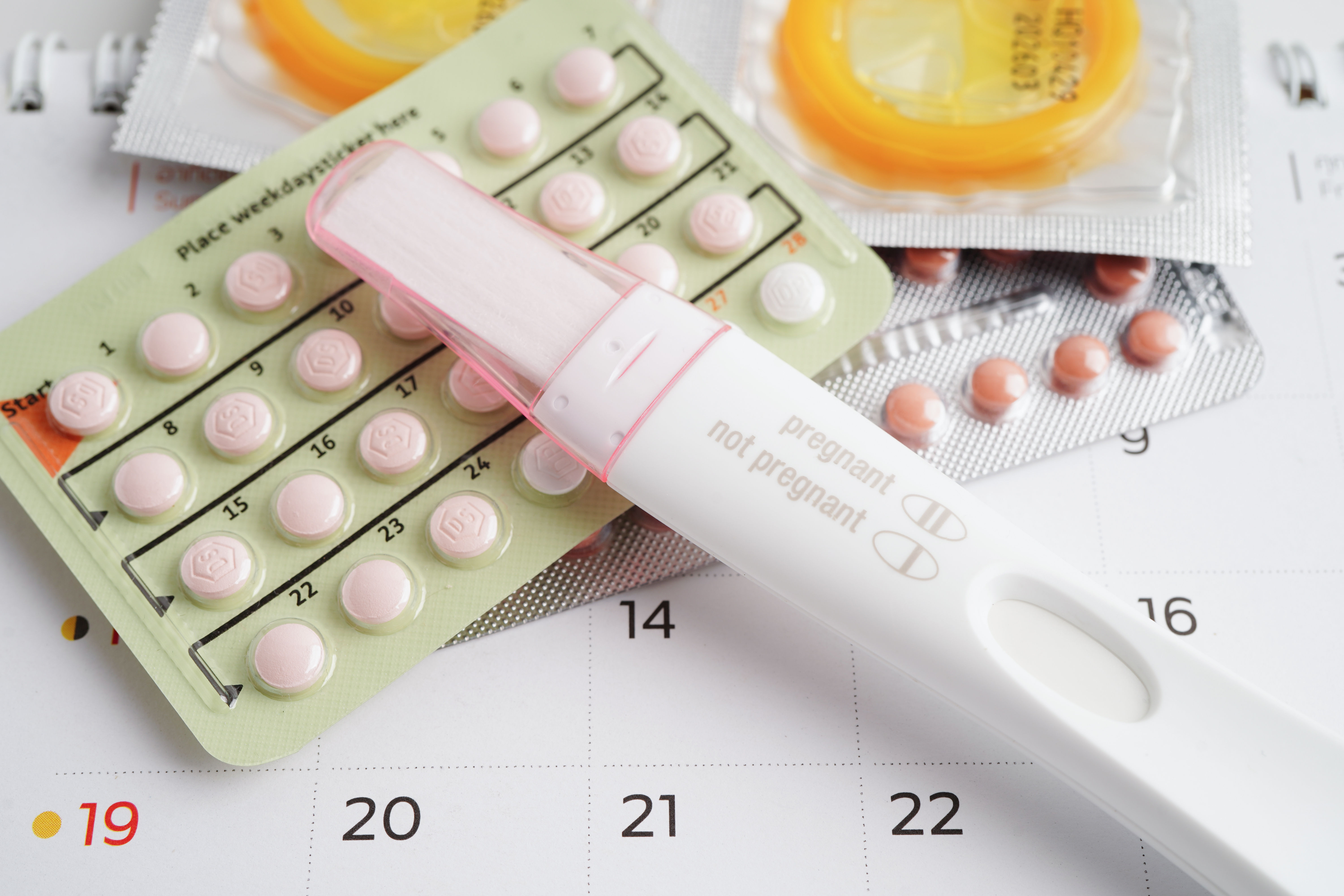 Ovulation Guide: Signs, Symptoms, and Tracking Methods
